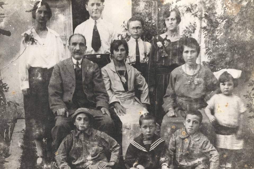 Past and Present: Sephardic Jews and the Path to Spanish Citizenship ...